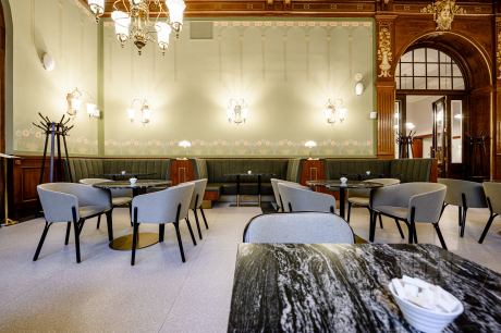 Café Beseda | Ton
